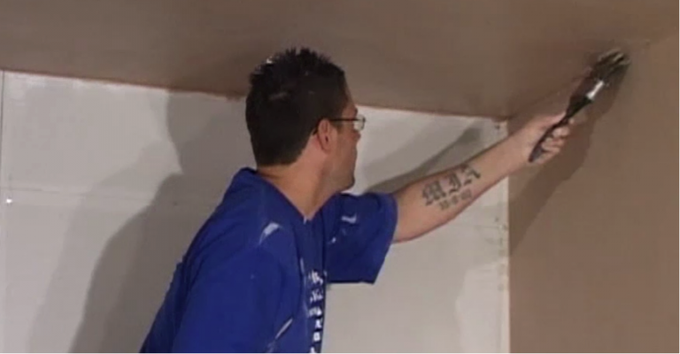 How to wet trowel your plaster - Able Skills News