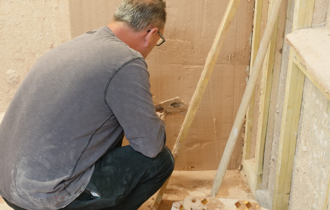 Everything you need to know about plastering training | Able Skills