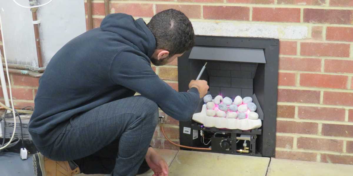 Why gas engineering is a great career choice | Able Skills